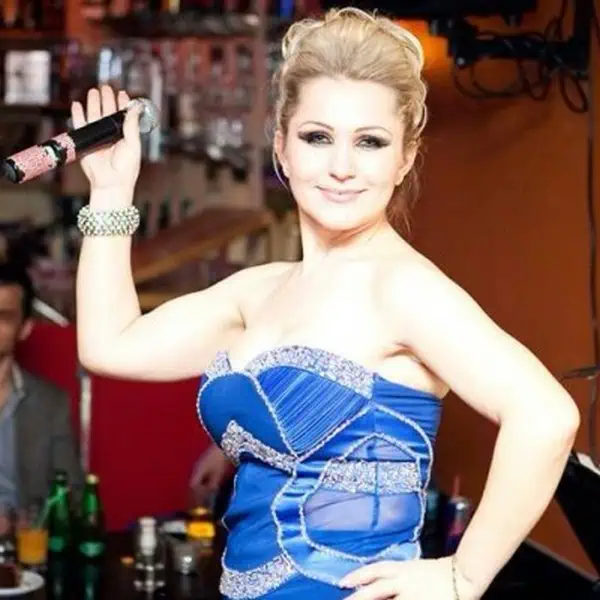 Bardha Ndreka, Këngë