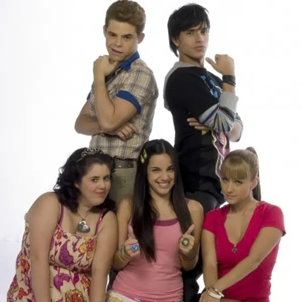 Isa Tkm :: Biografia