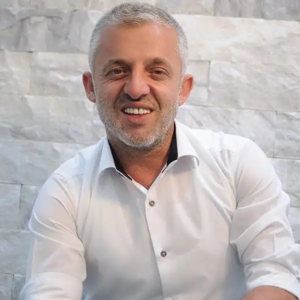 Halil Kastrati :: Biografia