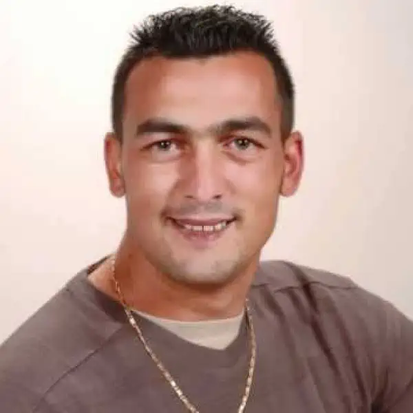 Arben Kurtis, Këngë